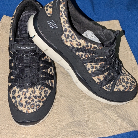 Skechers Animal Print Sneakers 1